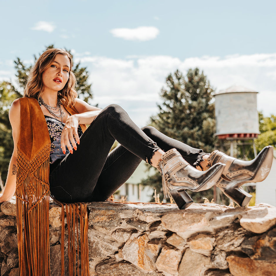FREEBIRD STORES - WOMEN'S SHOES